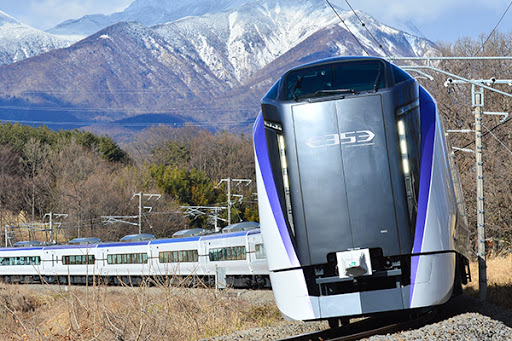 File:Azusa Train 35 Nagano Mountains.jpg - Detective Conan Wiki